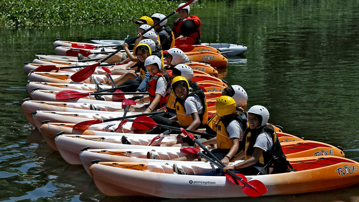 la-me-leaf-internship-pictures-004 – Environmental Charter Schools